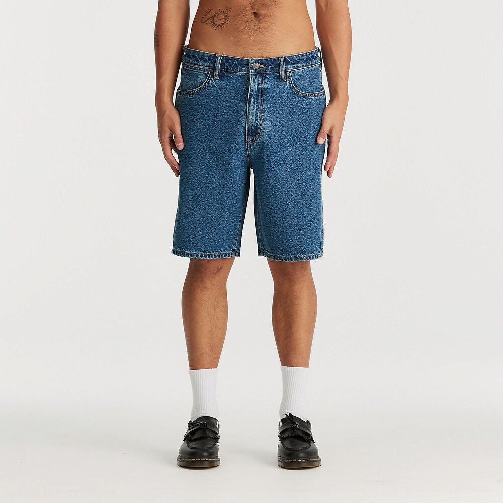 Wrangler Rising Indigo Steezy Relaxed Short