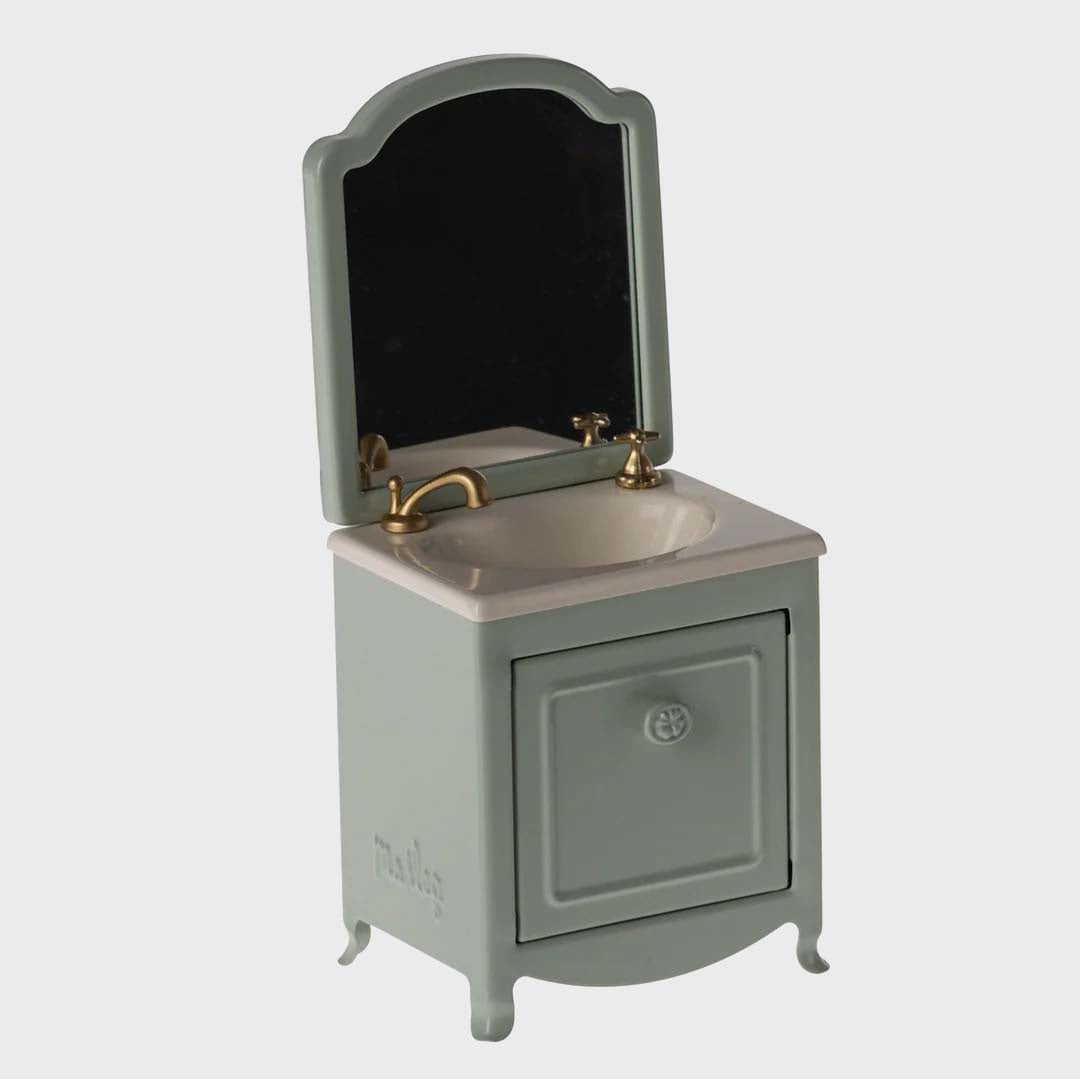 Maileg Design Mint Sink Dresser Mouse | BY SAN SEBASTIAN